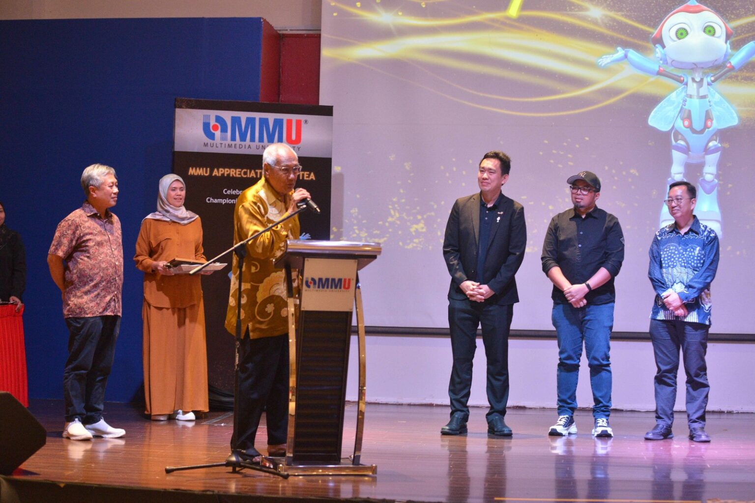 Centre for Alumni | Centre for Alumni Recognise Alumni through Permata ...